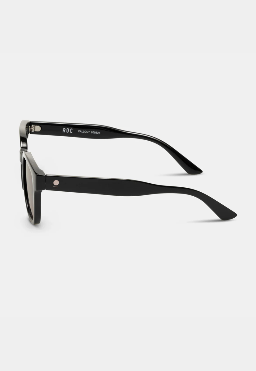 roc - fallout - black gradient smoke – GOOSE