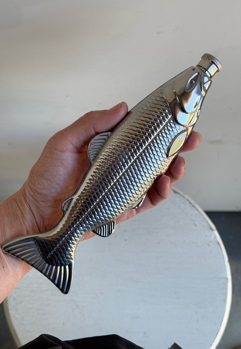 gentlemen's hardware - fish hip flask – GOOSE