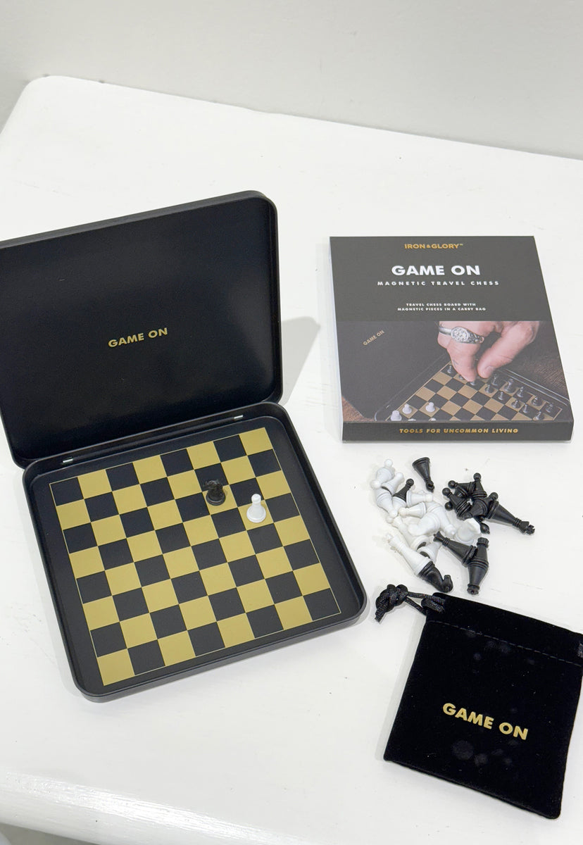 game on magnetic travel chess – GOOSE